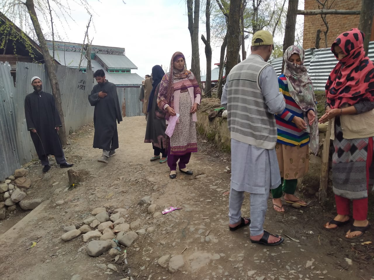 Sarpanch Haril cum social activist Rayees Ahmad Mir issued Helpline ...